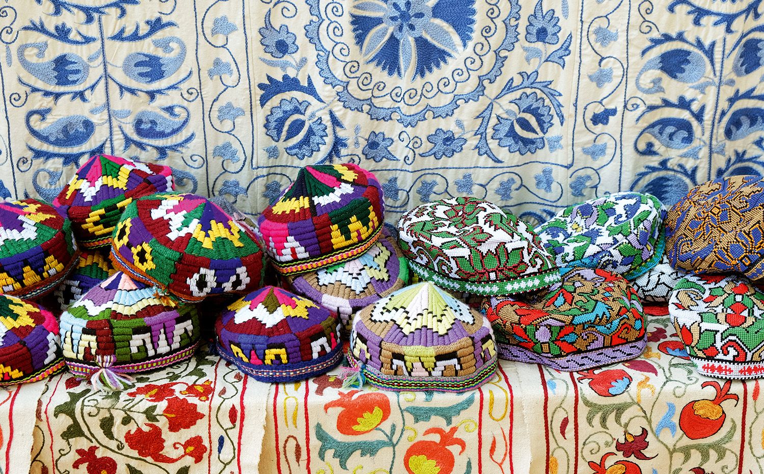 Straw art and ceramics: 5 traditional Uzbekistan crafts to try and buy ...