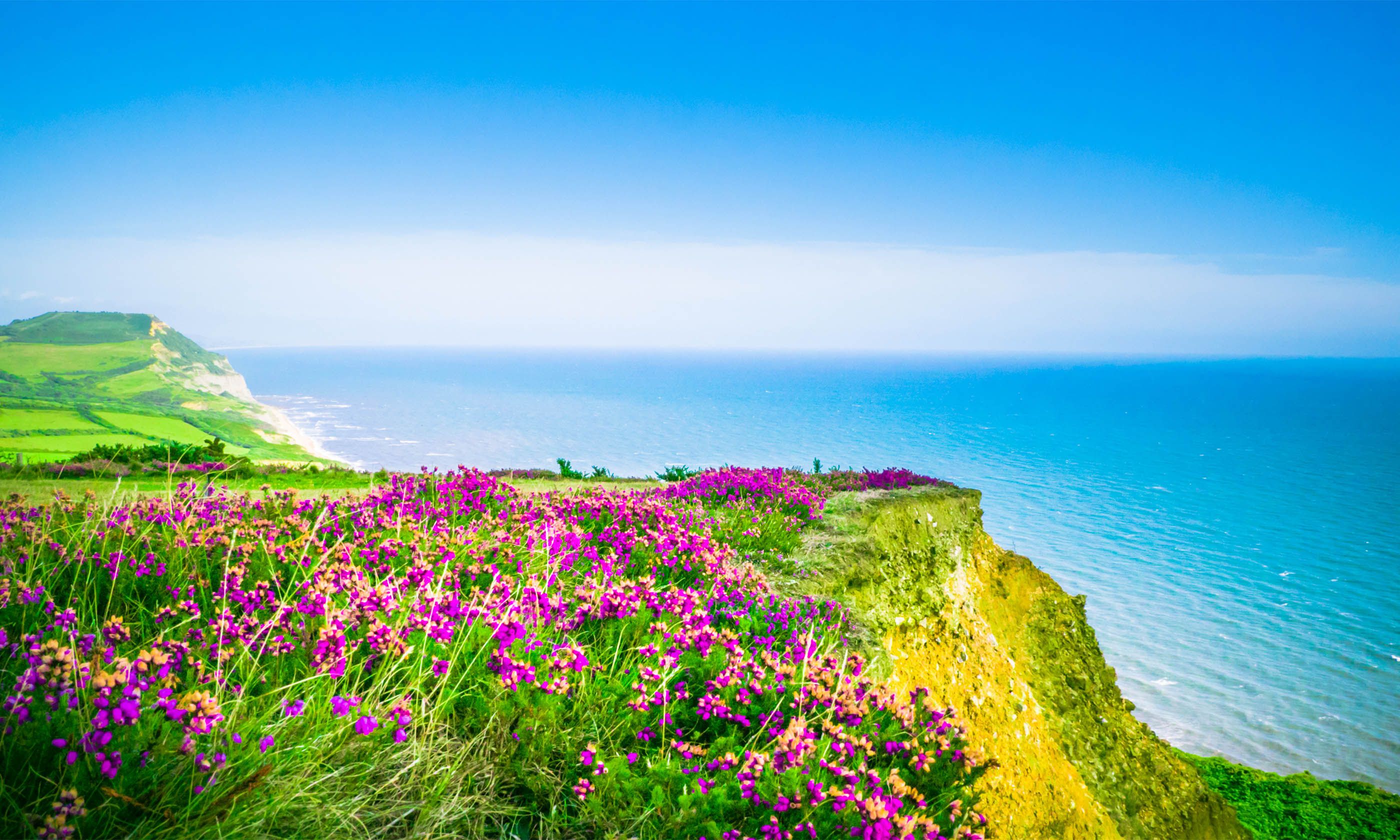 5 of the Best Scenic Walking Routes in Great Britain | Wanderlust